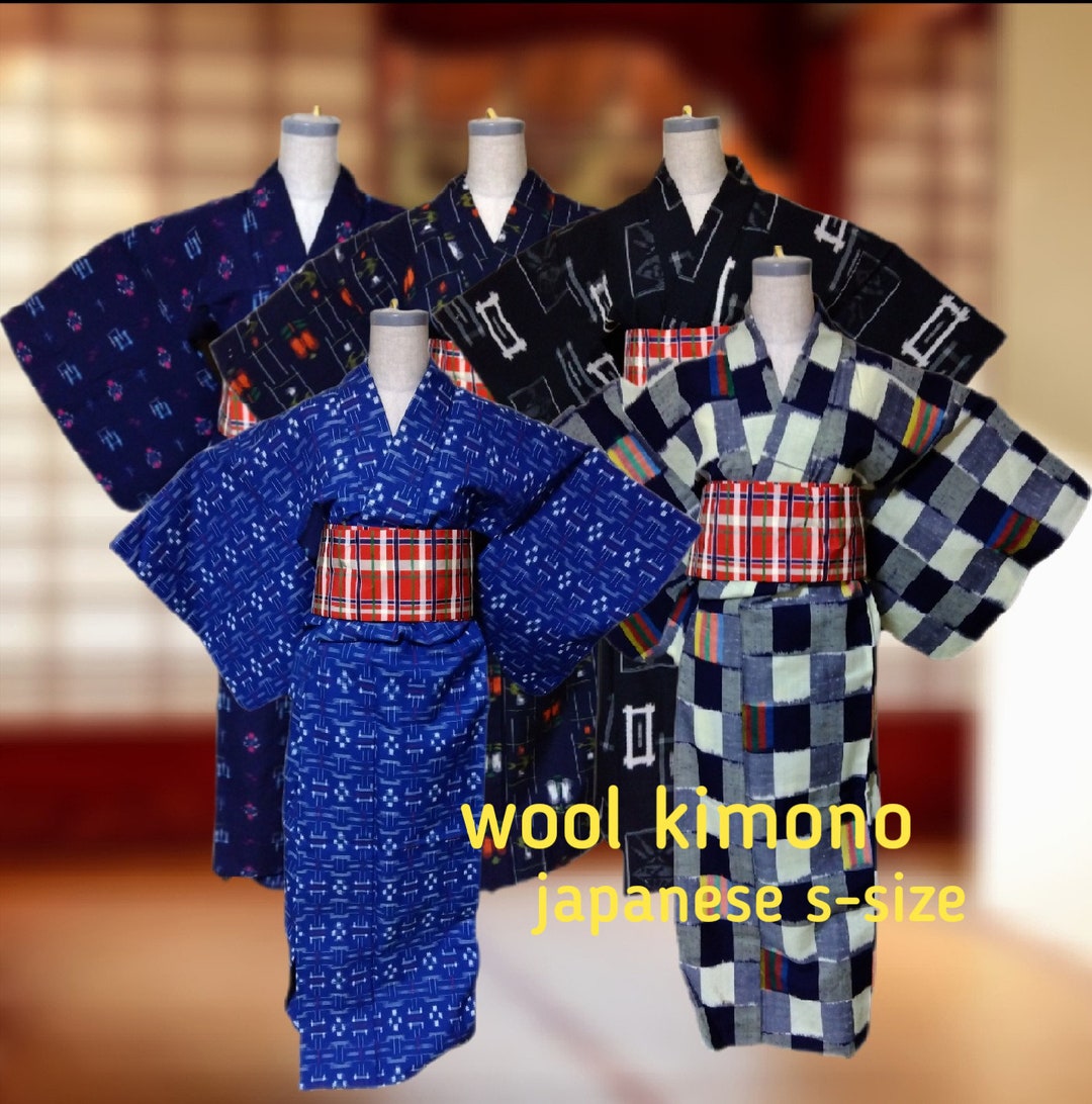 Kasuri Pattern Kimono / Made of Wool - Etsy