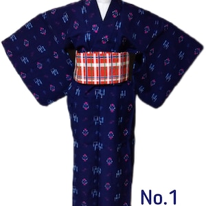 Kasuri Pattern Kimono / Made of Wool - Etsy