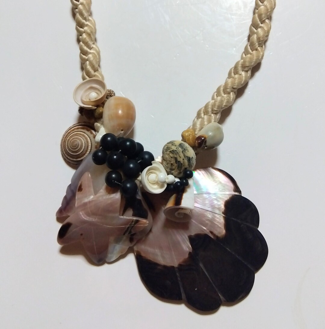 Japanese Black Mother of Pearl Shell Necklace / Grown in Okinawa - Etsy