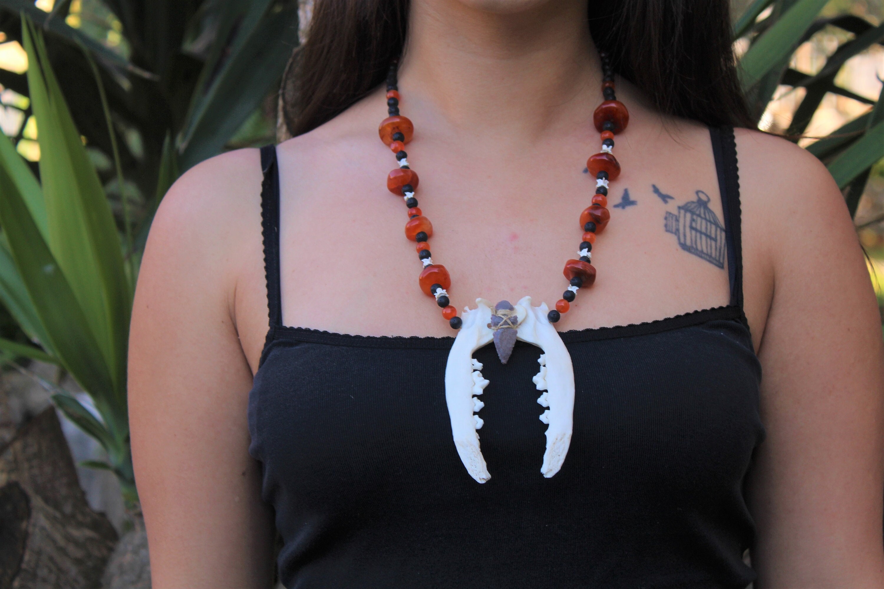 Prehistoric Tribal Ceremonial Fox Jaw Arrowhead Flint Carnelian Snake ...