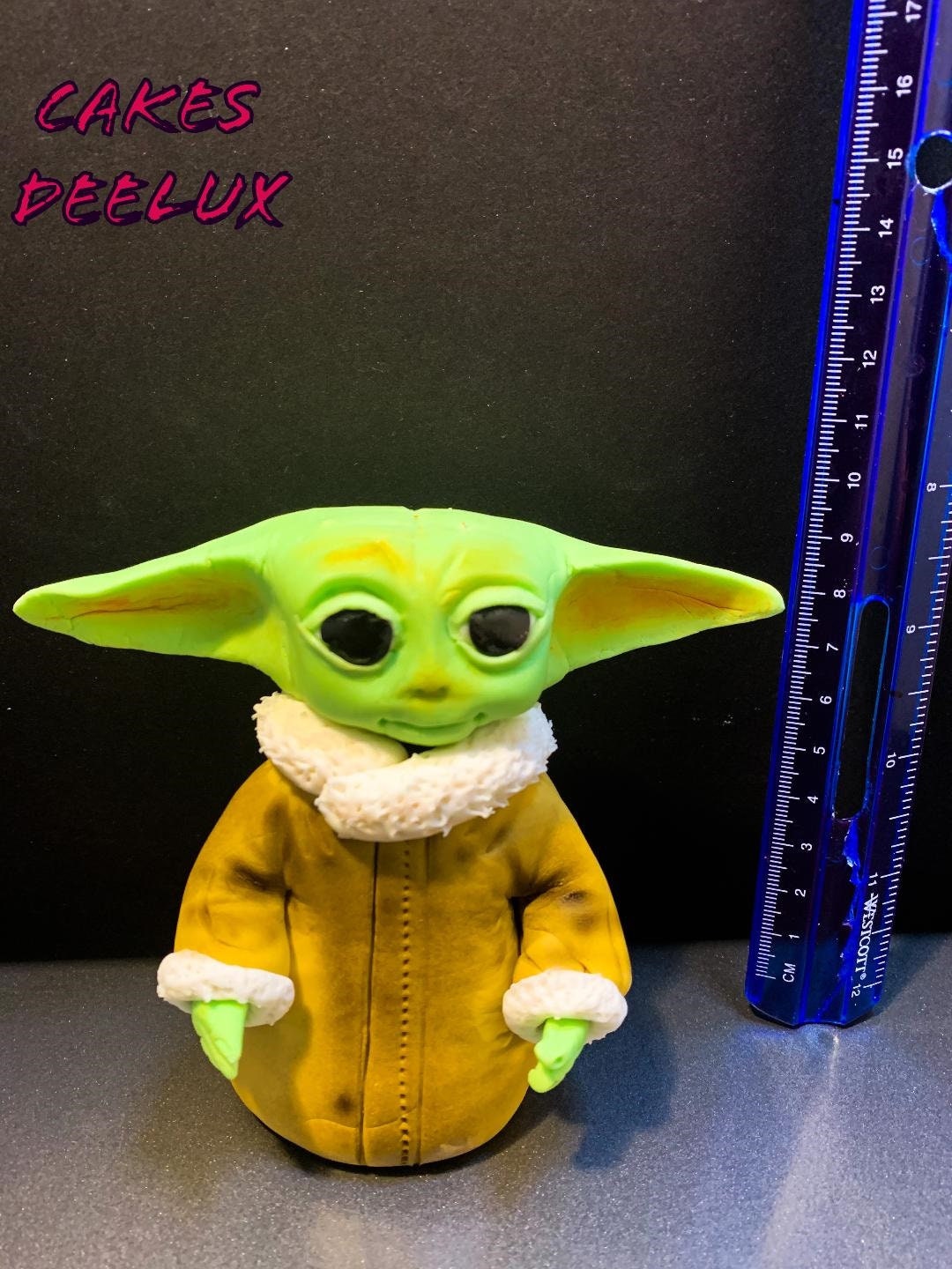 Baby Yoda Cake Topper! Star Wars! Fondant Cake Topper! Edible Baby Yoda ...