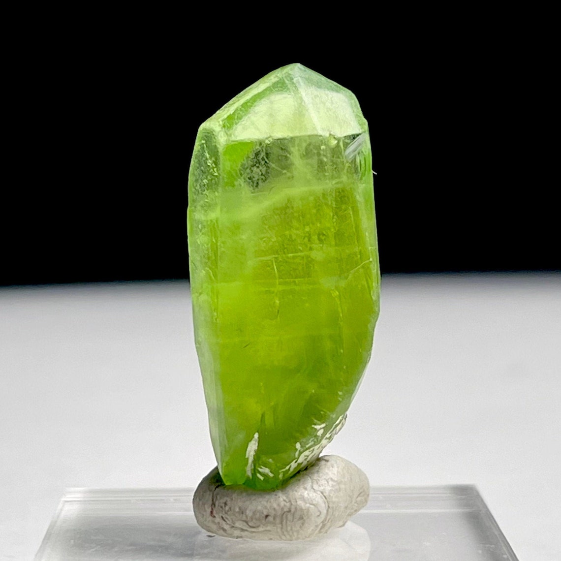 High Grade Natural Peridot Crystal Raw Peridot Mineral - Etsy