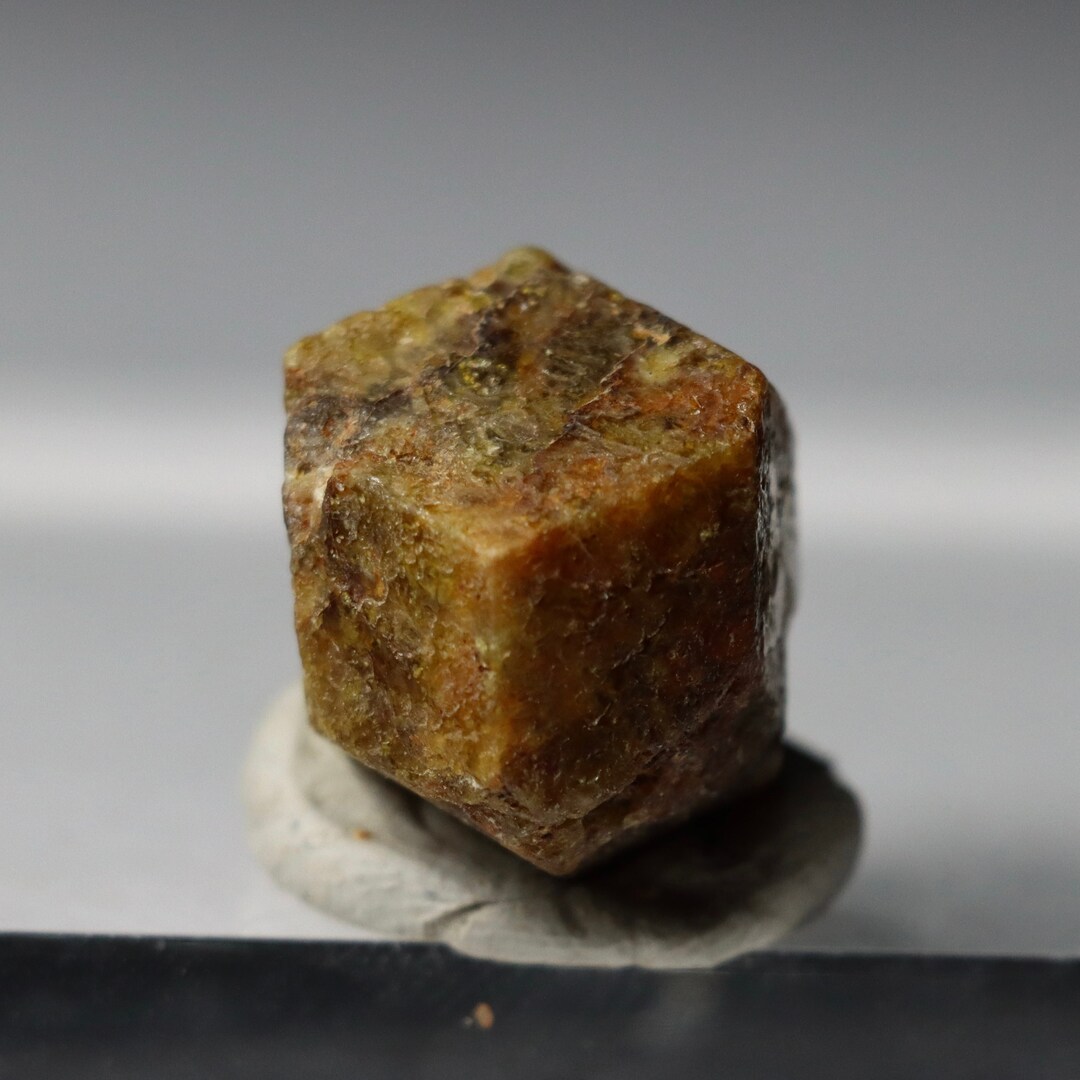 Grandite Garnet / Andradite Grossular Garnet | 6g | Garnet Stone ...