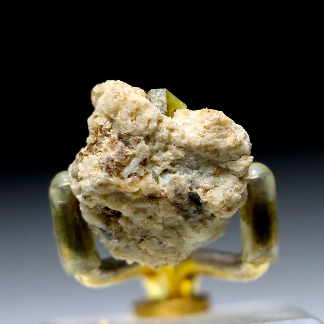 Natural Demantoid Garnet on Matrix | Green Garnet Tsavorite Gemstone ...