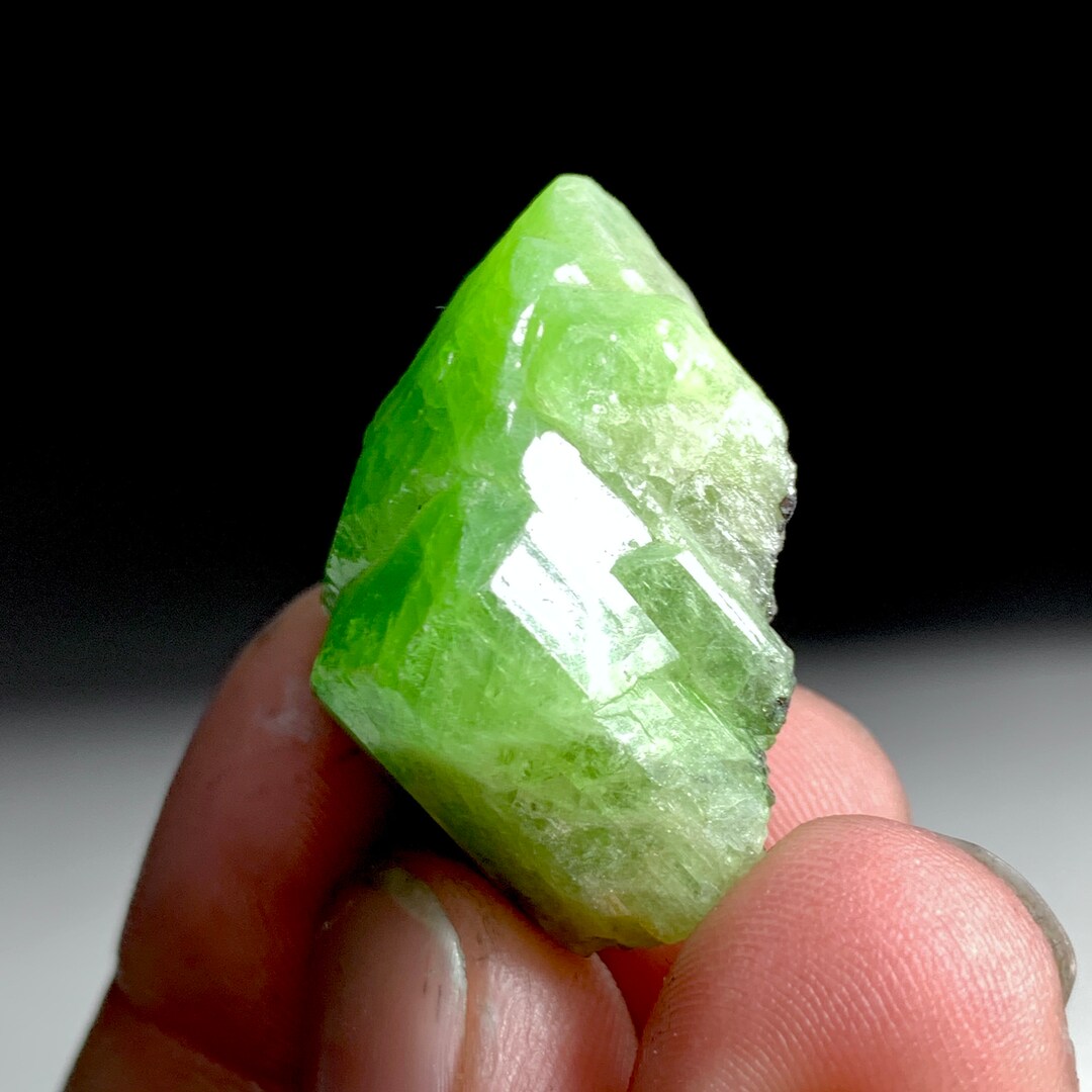 Large Diopside Crystal | Natural Diopside Crystal, Rare Mineral ...