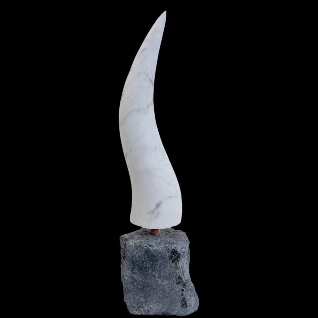 Neapolitan Superstitious Horn in Carrara Marble 29 Cm With Lava Stone ...