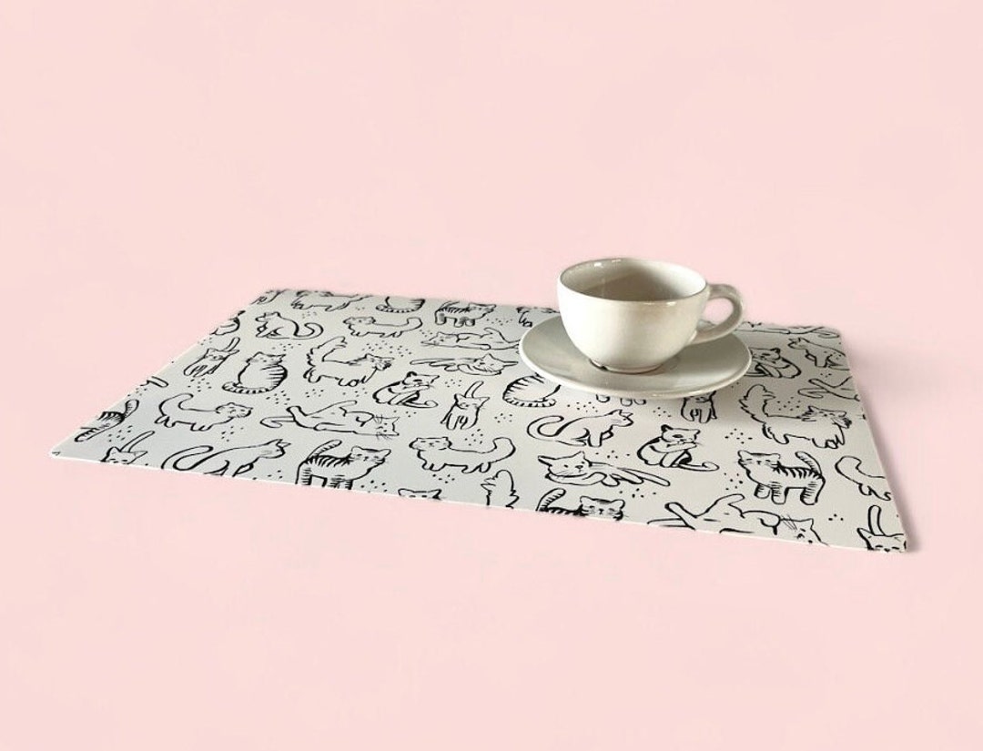 Cats Pattern Placemat Set of 4 or 6, Water-resistant, Size 17″ × 11 ...