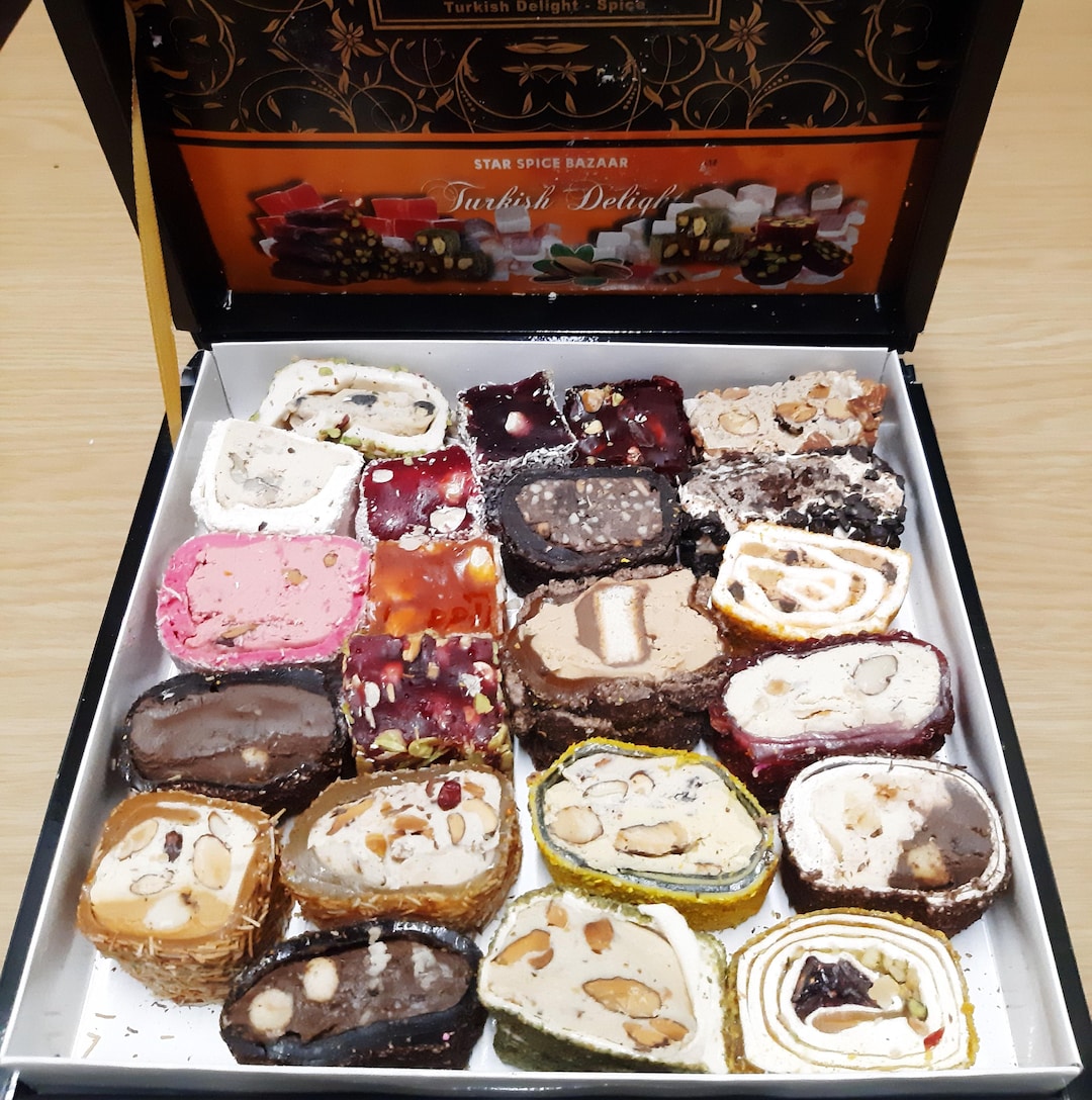 Gourmet Turkish Delight Lokum Gift Box, Assorted Flavors (approx 1kg ...
