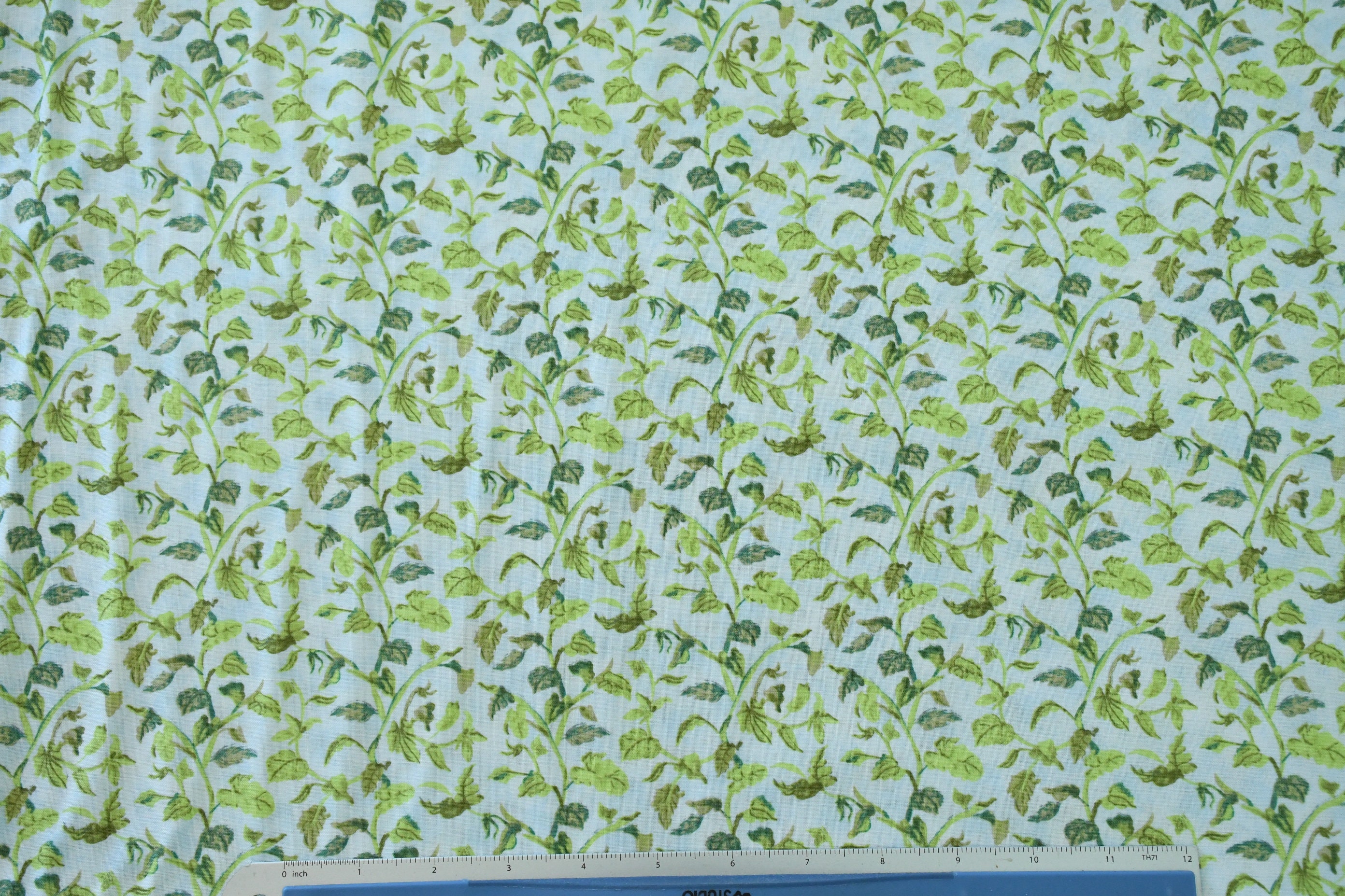 Leaves 100% Cotton Assorted Leaf Sizes Light Medium Dark Green Foliage ...
