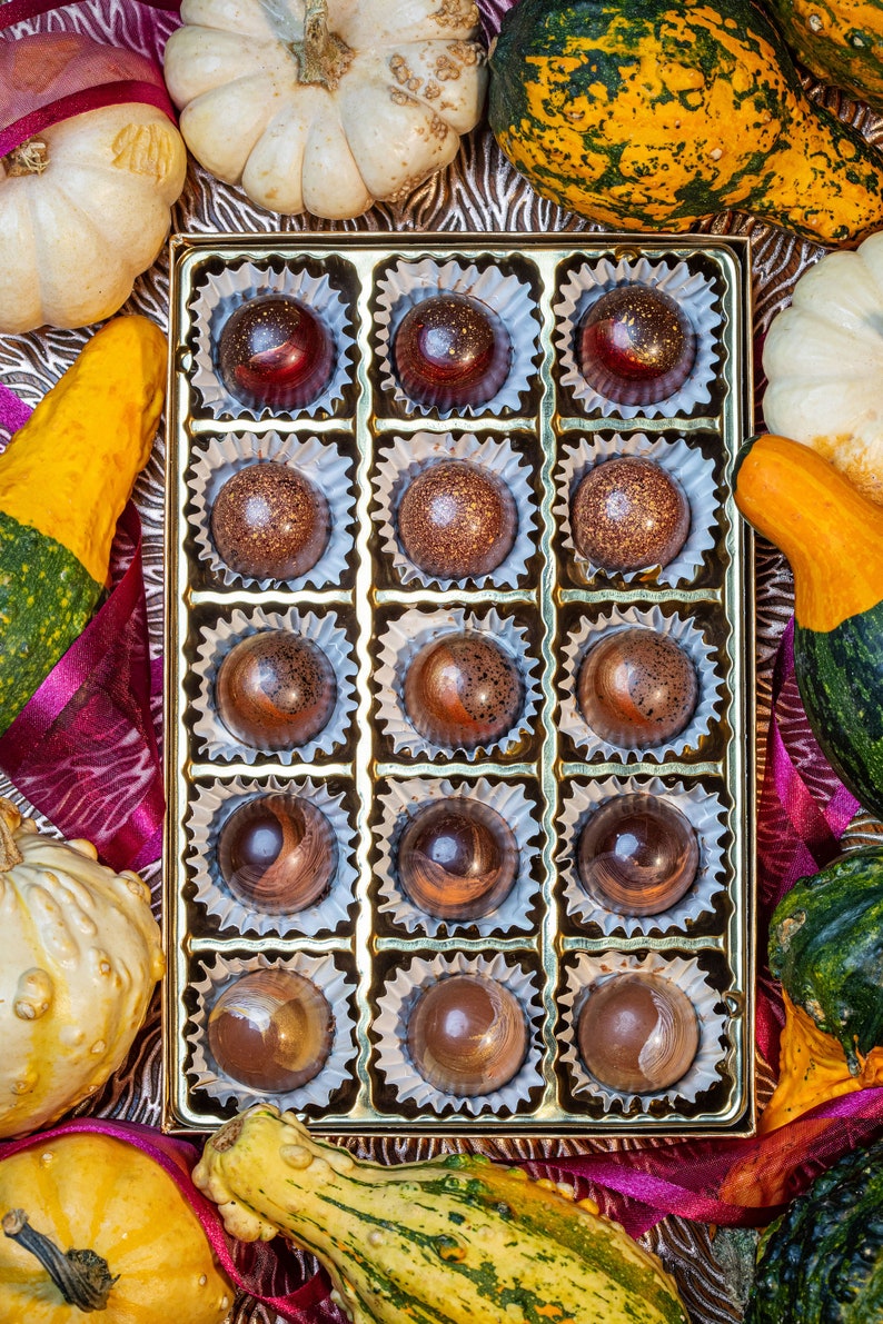 Customizable Box of 15 Assorted Artisan Chocolates Choose - Etsy