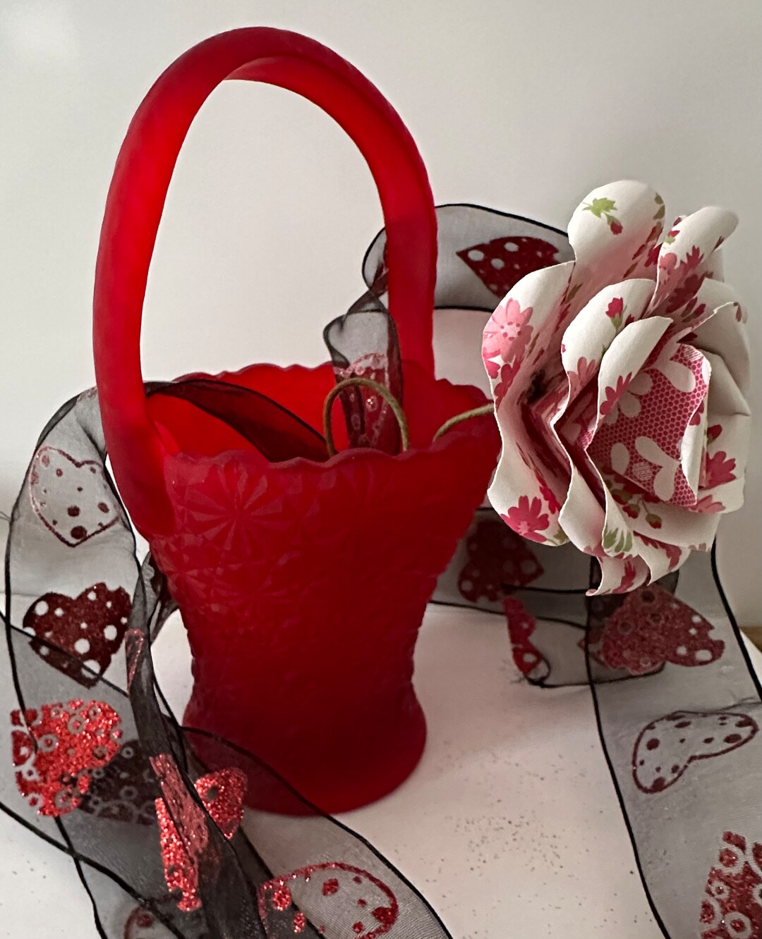 Vintage Red Satin Daisy & Button Glass Basket - Etsy