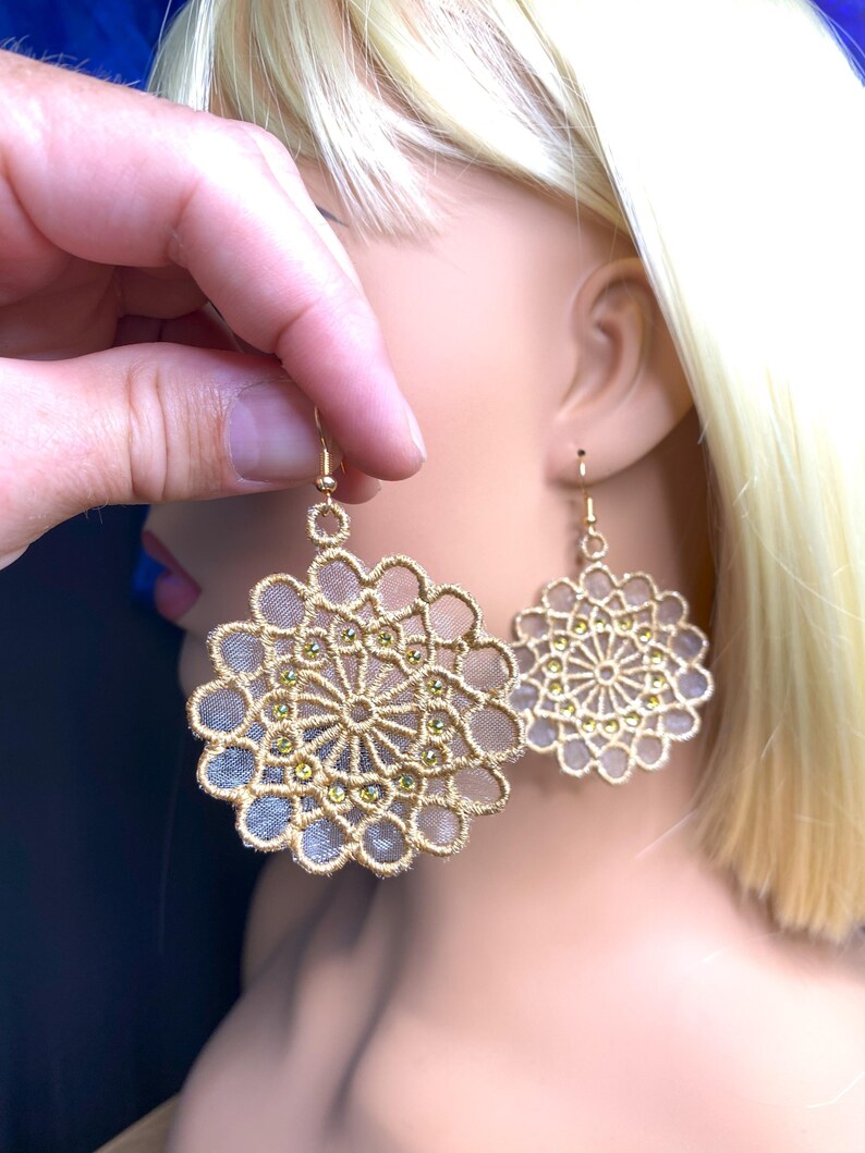 Organza FSL Machine Embroidery Earring Design. Machine Embroidery ...