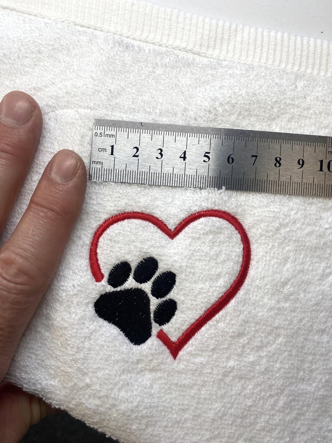 Paw With Heart Embroidery Design, 1 Sizes, Towel Machine Embroidery ...