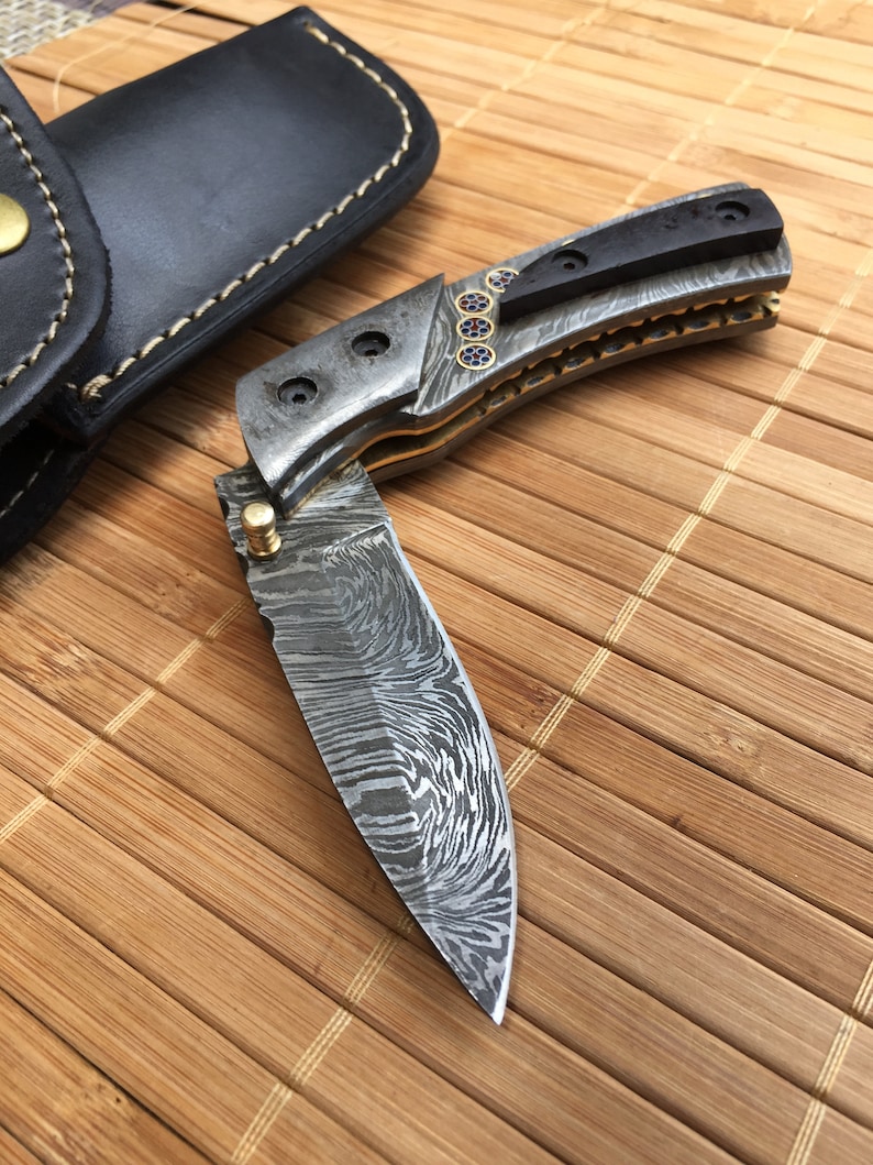 Handmade Damascus Blade Folding Pocket Knife 100 % Pure - Etsy