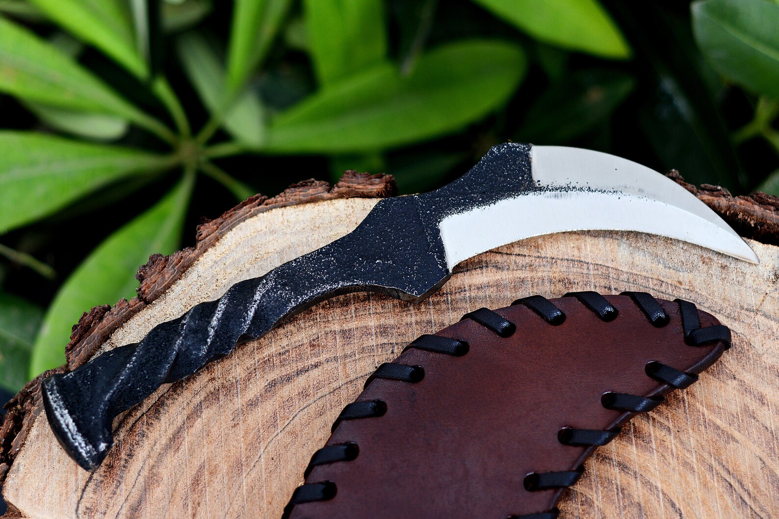 Machete Rail Iron knife Unique Design Hand Forged Gift Knife | Etsy