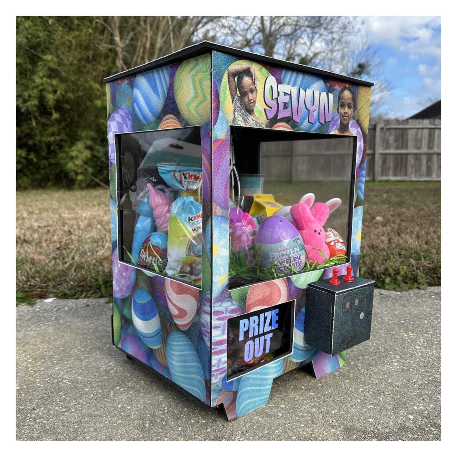 Claw Vending Machine DIY, Easter Basket, Templates, 3D Vending, Canva ...