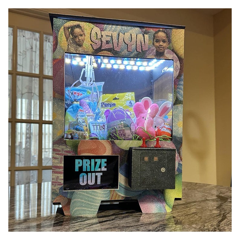 Claw Vending Machine DIY, Easter Basket, Templates, 3D Vending - Etsy