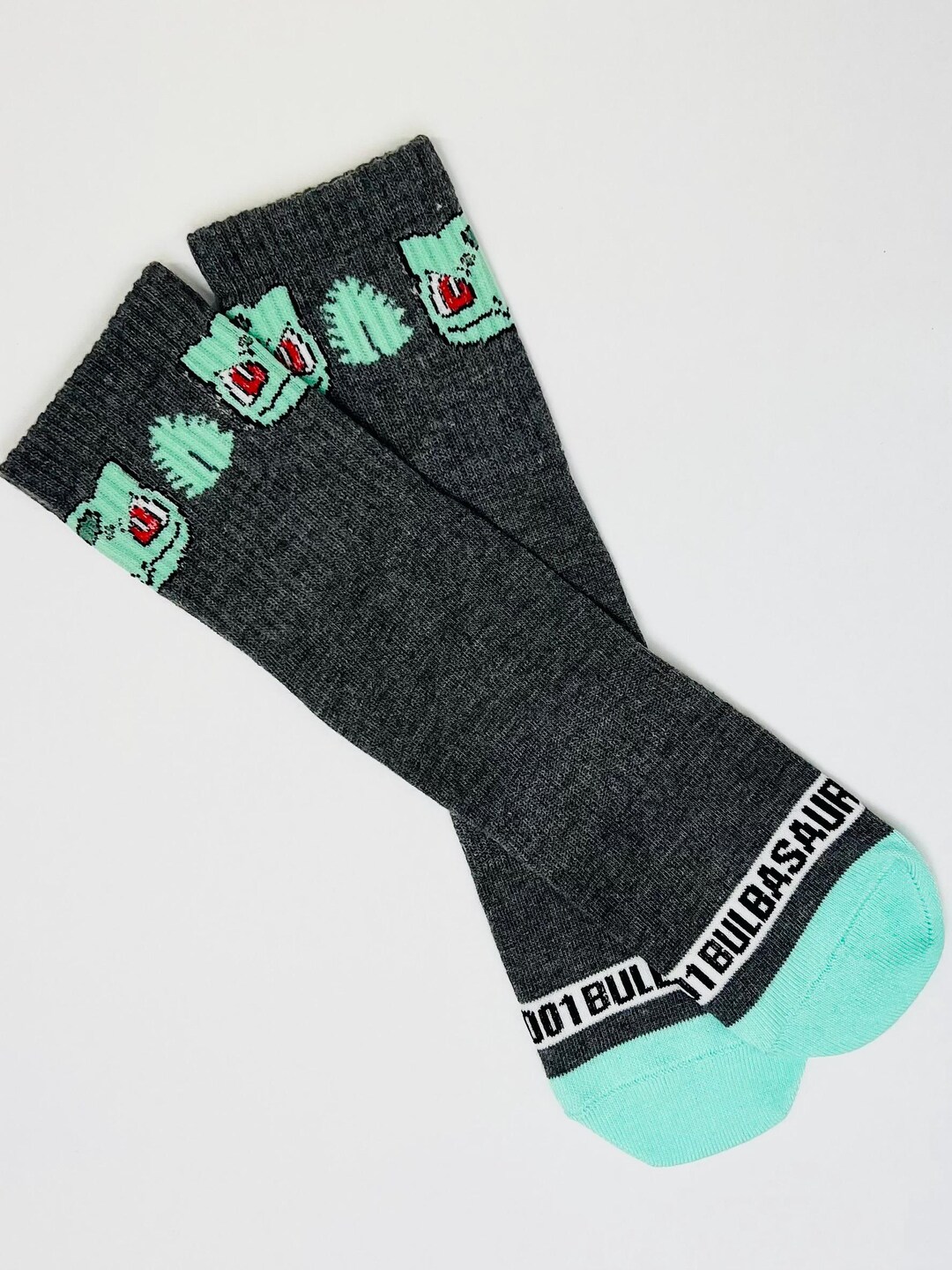 Pokémon: Bulbasaur Novelty Socks - Etsy