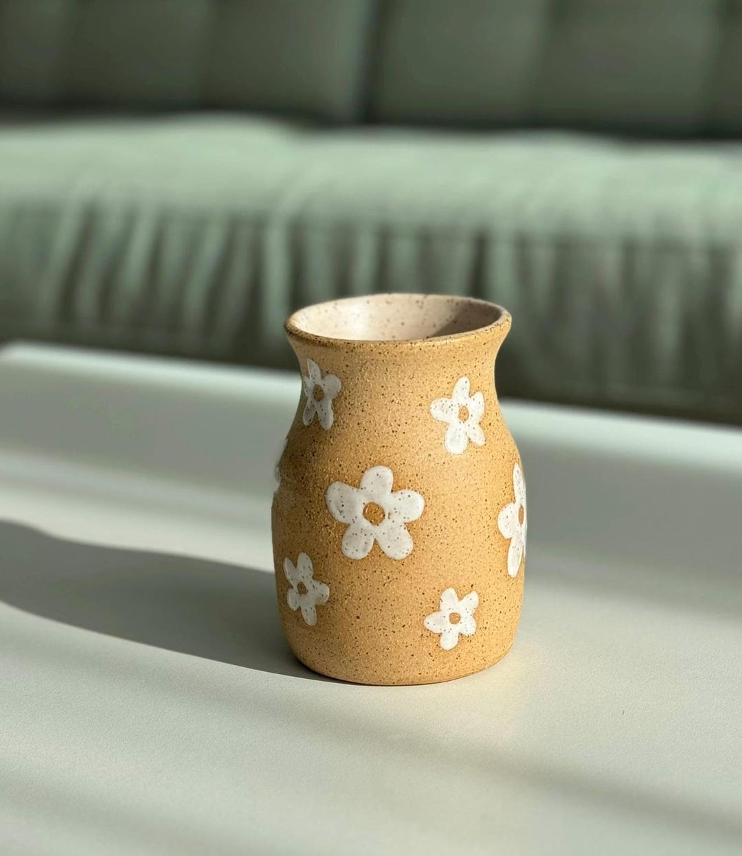 Handmade Ceramic Daisy Bud Vase Floral Flower Daisies Bud Vase Flower ...