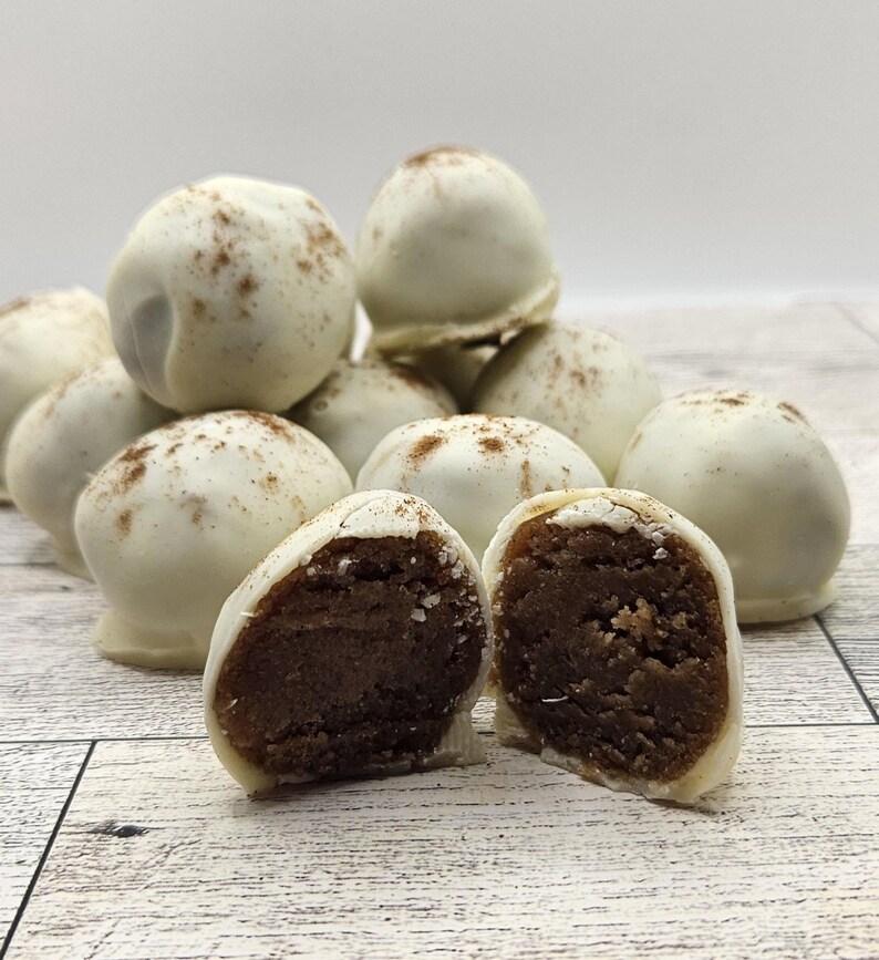 Dozen Spiced Cake Truffles - Etsy