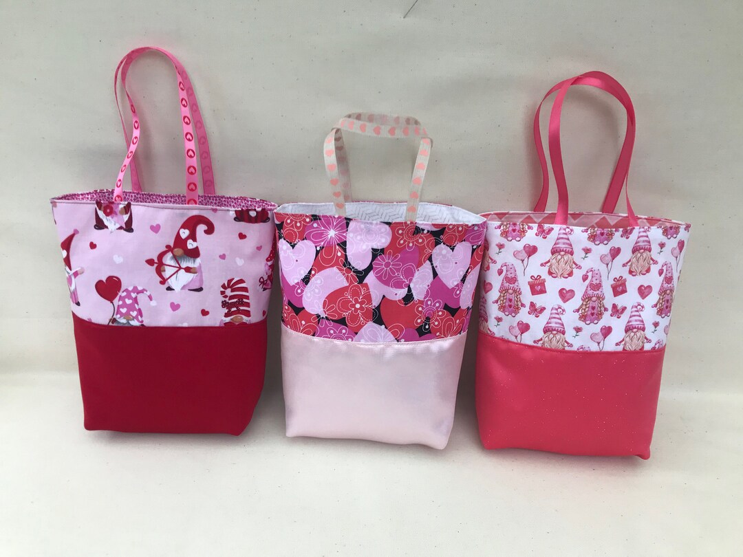 Valentine's Gift Bag, Gnomes and Hearts Gift Bag, Fabric Gift Bag - Etsy