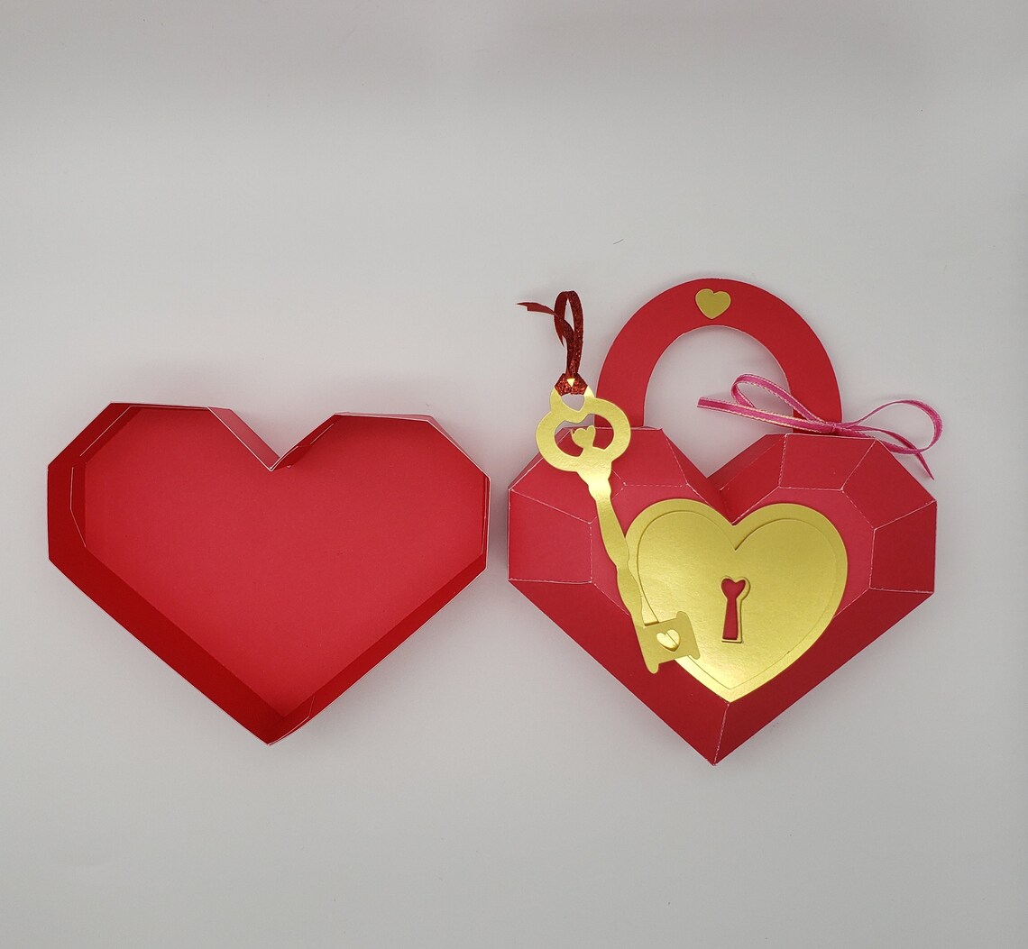 Heart Box SVG Simple 3D Heart Gift Box Low Poly 3D Heart 3D | Etsy