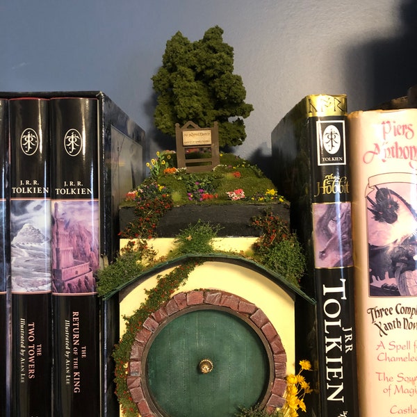 Lord of the Ring Book Nook - Etsy