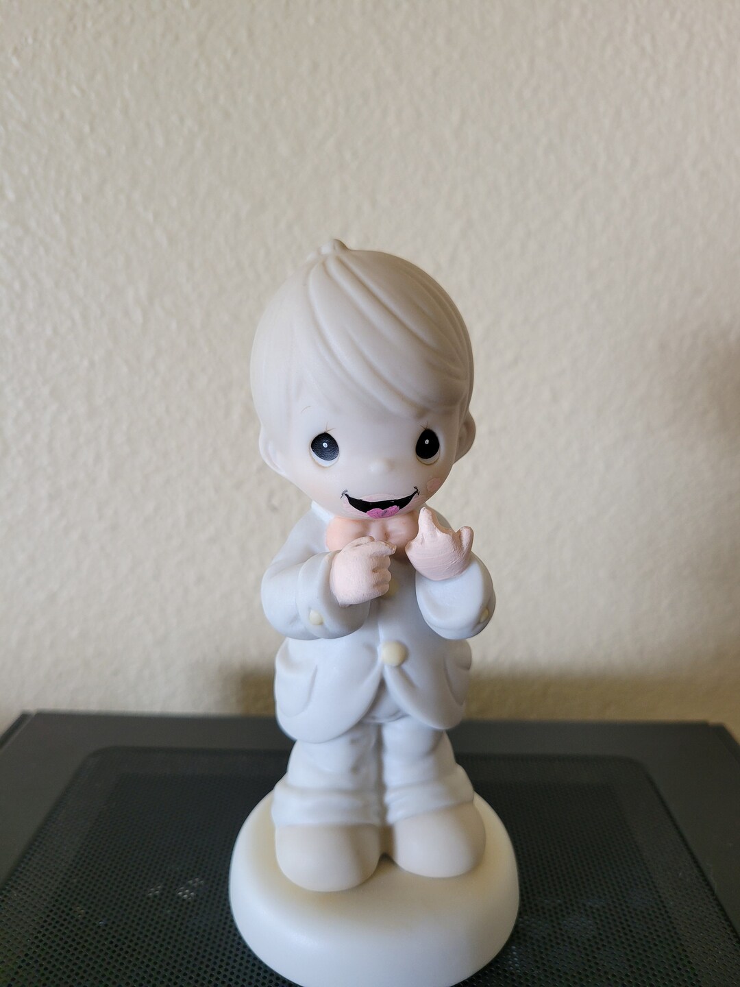 Middle Finger Flipping off Not so Precious Altered Moment Fanart Statue ...