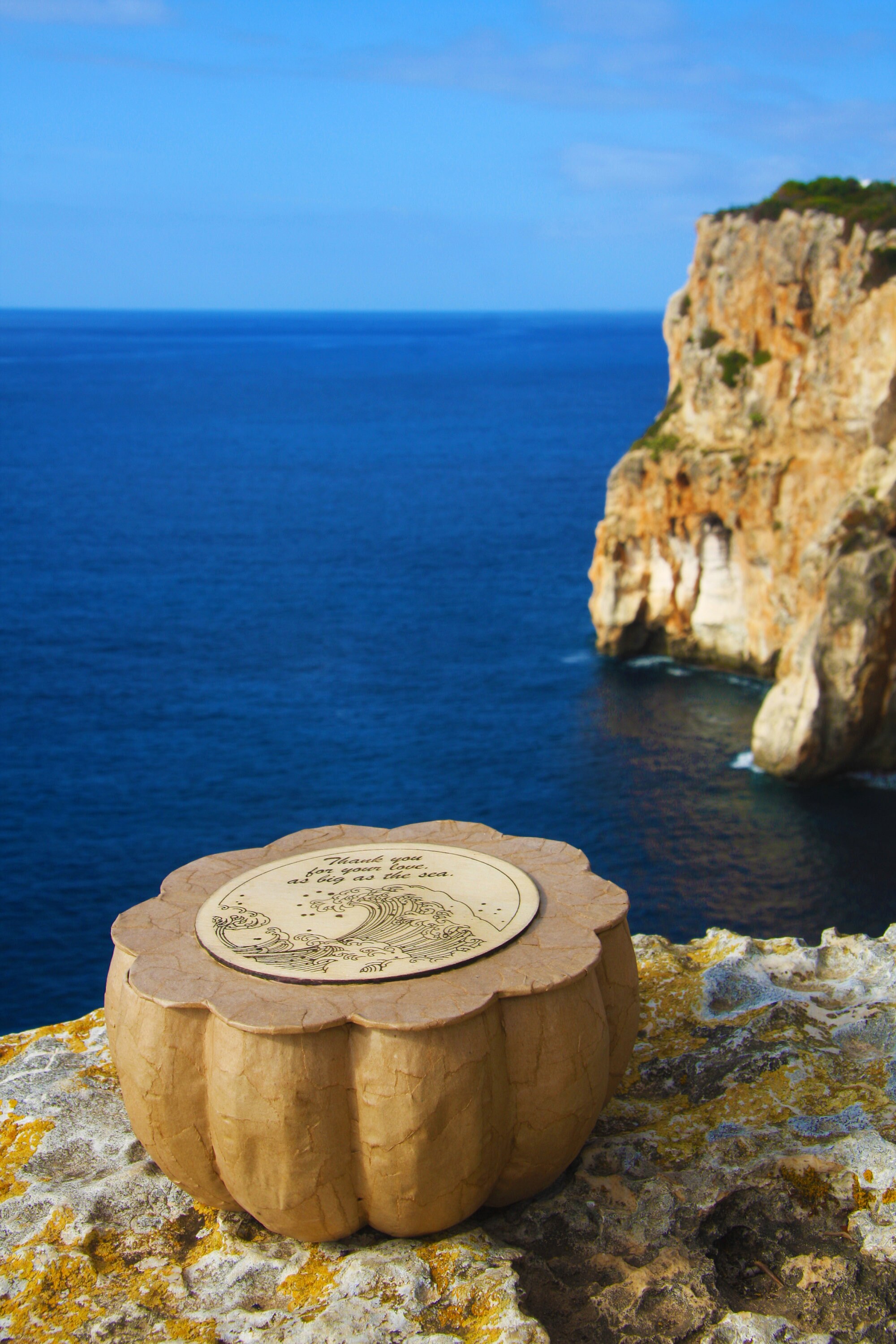 BLUE SOUL Urn Biodegradable and Customizable for Burials in Water ...