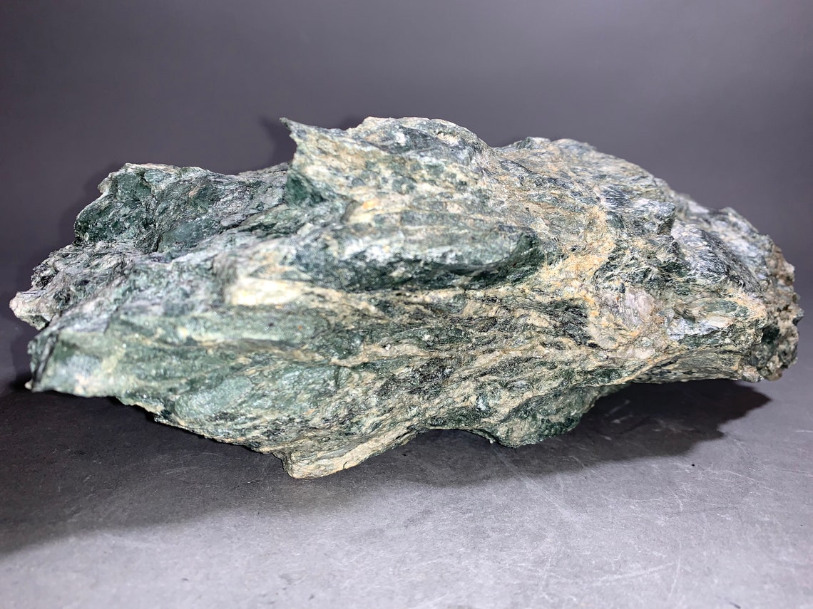 Raw Serpentine Stone Mineral Rocks Crystals Rough - Etsy