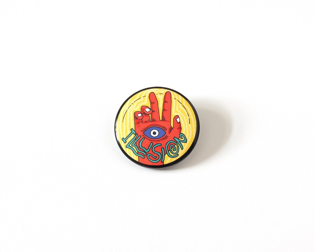 Cool Button Pin for Backpack - Trippy Pinback Button - Illusion Pin ...