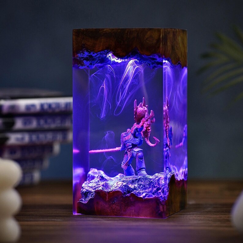 Warhammer Resin Lamp | Captain Titus Diorama Light | Handmade LED ...