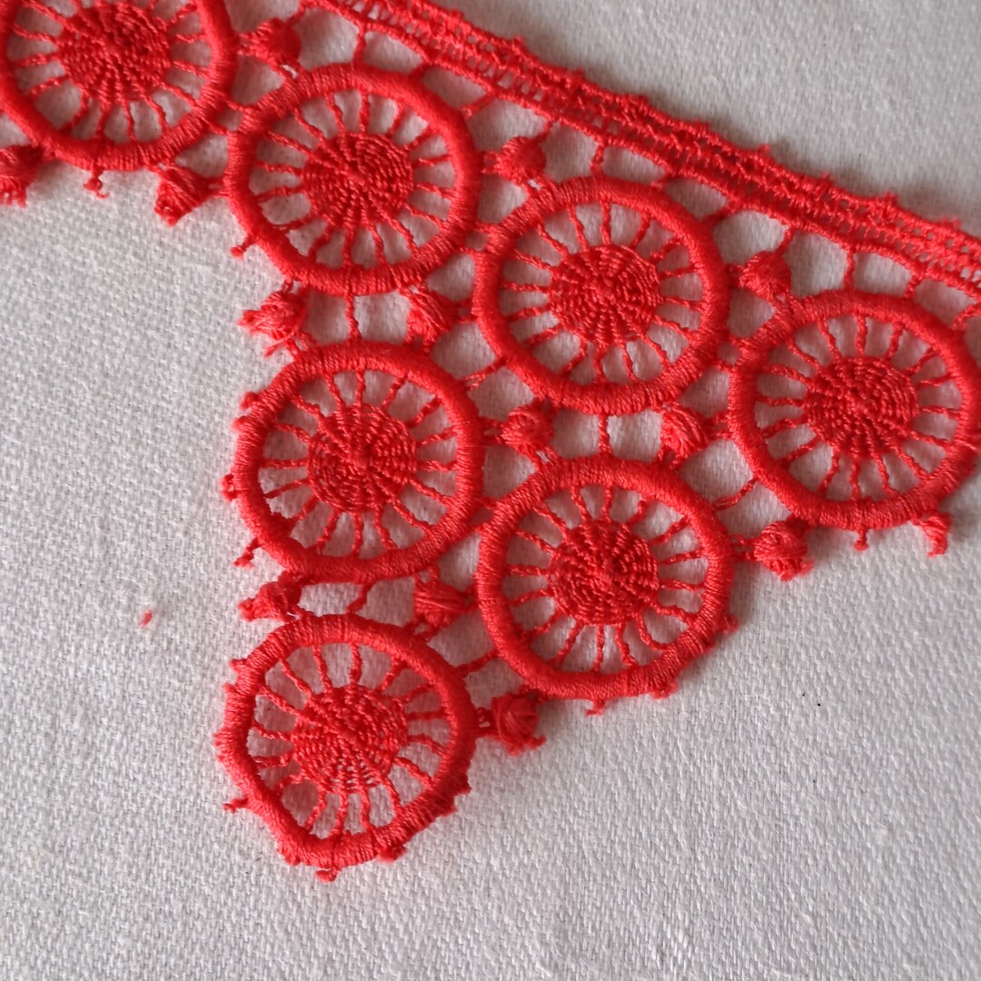 Vintage Red Ribbon With Triangles Made of Circles! Scalloped Ribbon for ...