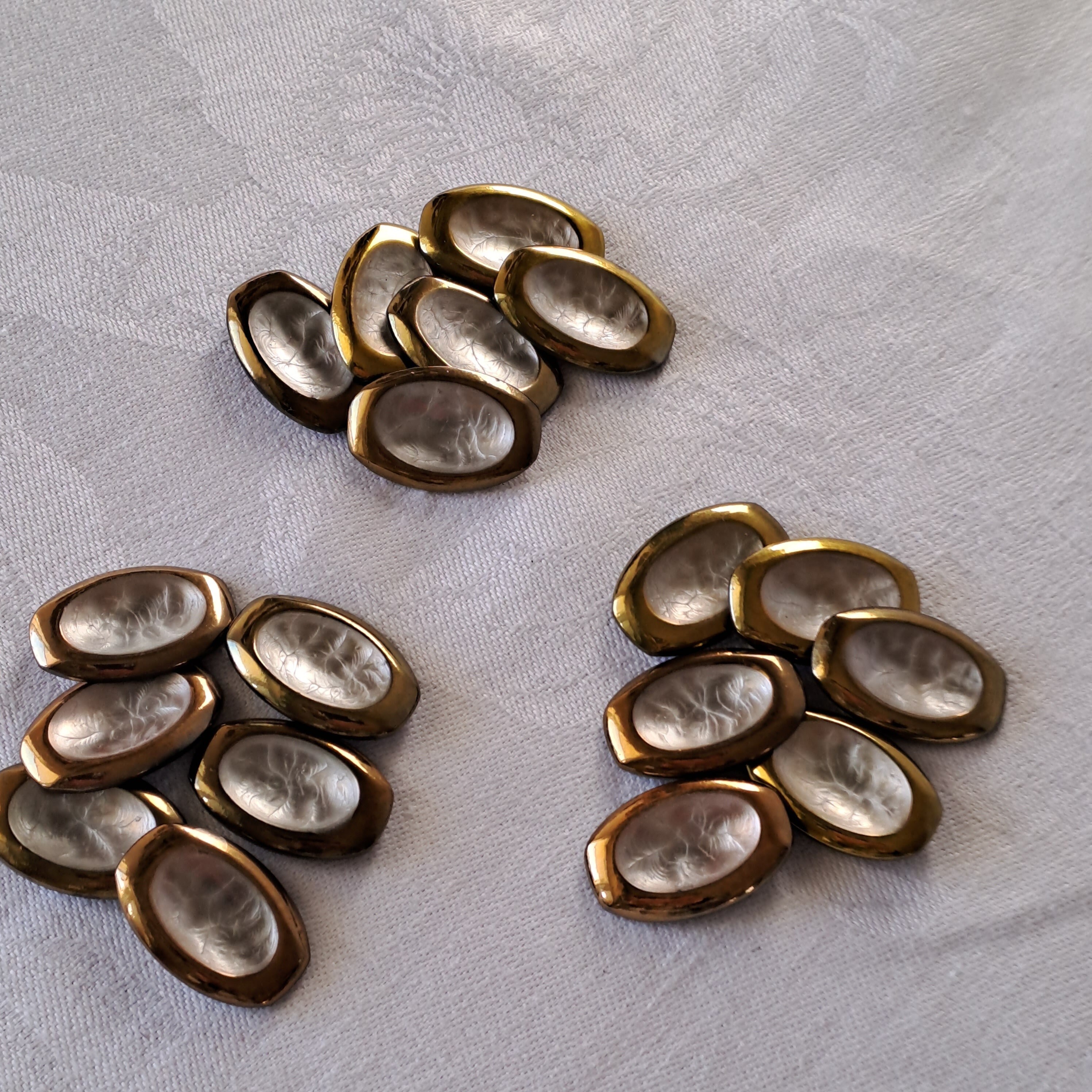 6 Vintage Oval Plastic Buttons. Decorated With Gold and MOP Paint ...