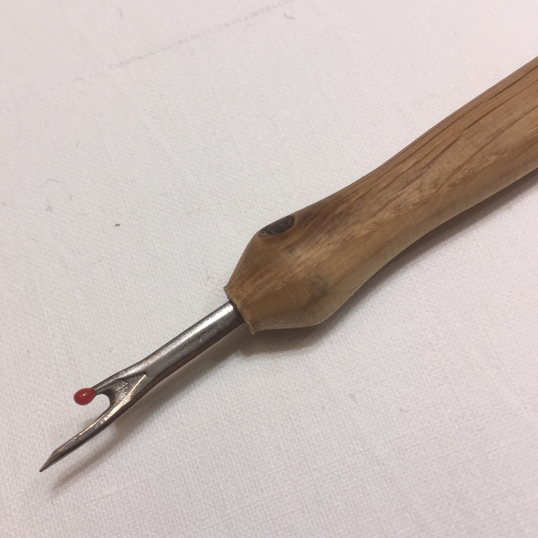 Seam Ripper With Wood Turned Oak Handle. Smart Handle for a Better Grip ...