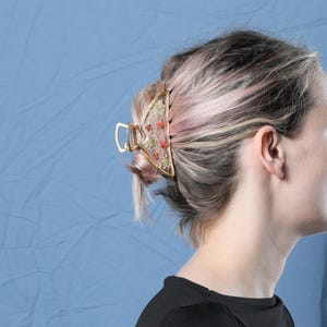 Handmade Resin Claw Clips With Pressed Flowers, Unique Floral Hair ...