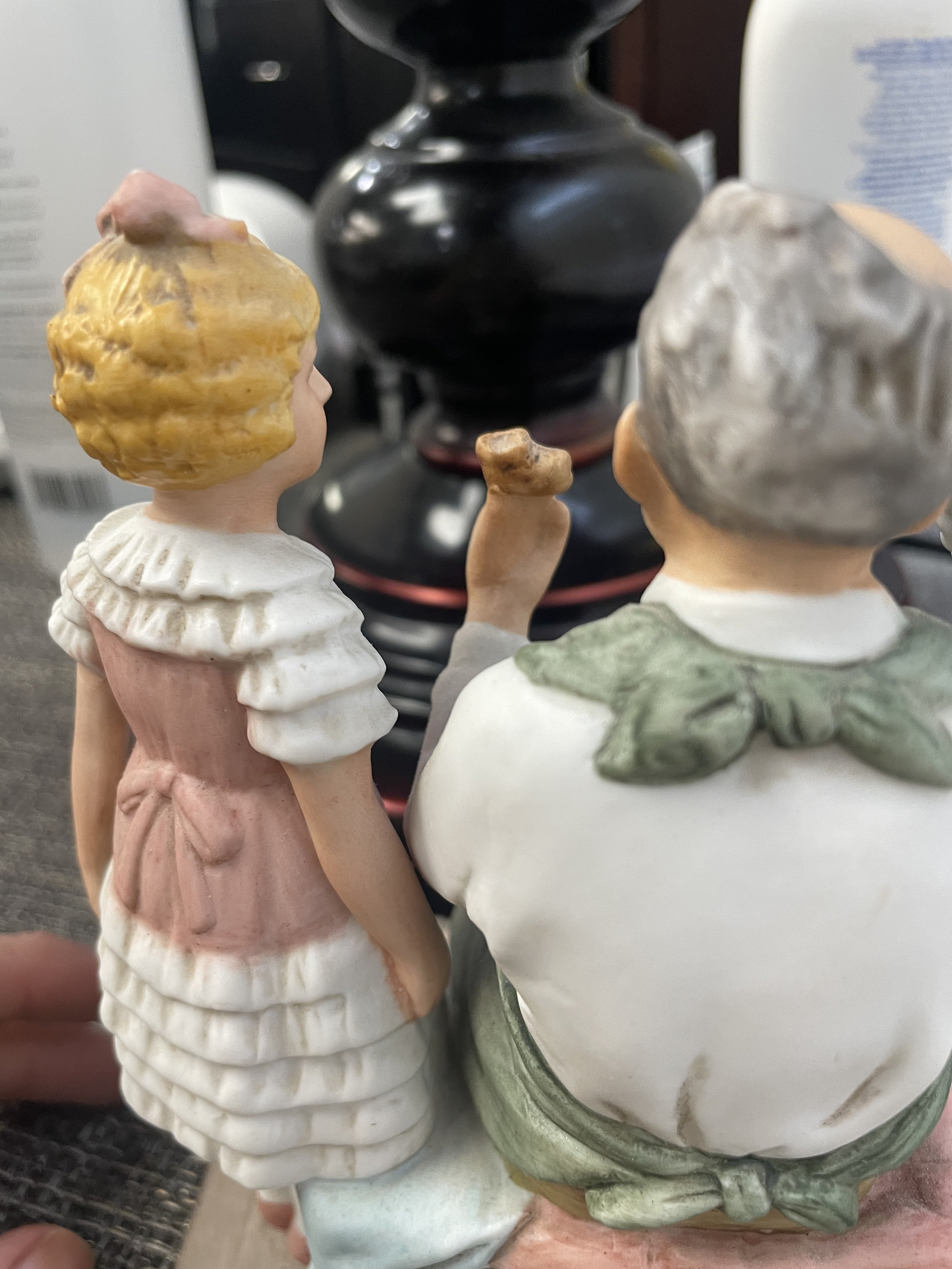 Norman Rockwell Figurine the Shoemaker - Etsy