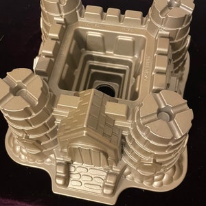 Nordic Ware Castle Bundt Pan - Etsy