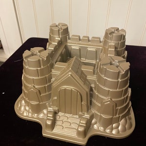 Nordic Ware Castle Bundt Pan - Etsy
