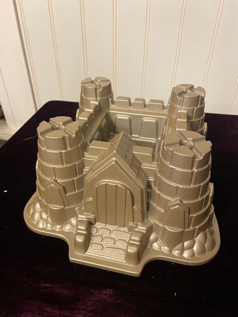 Nordic Ware Castle Bundt Pan - Etsy