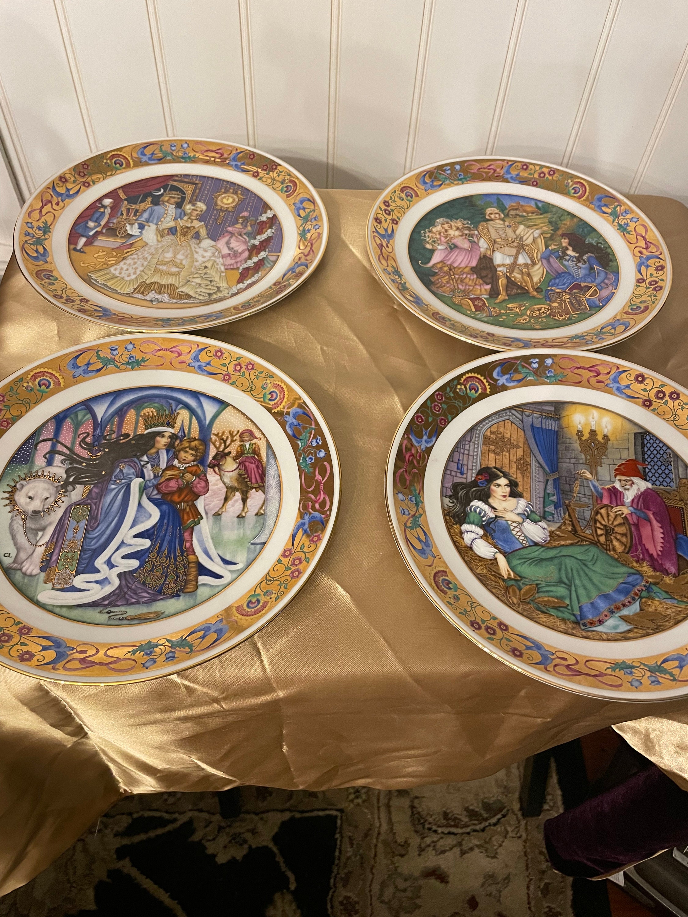 4 Golden Classic Collectors Plates - Etsy