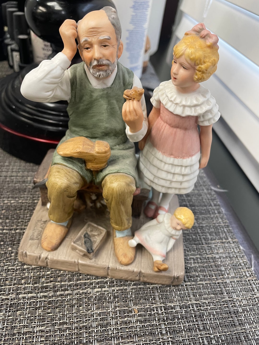 Norman Rockwell Figurine “the Shoemaker” - Etsy