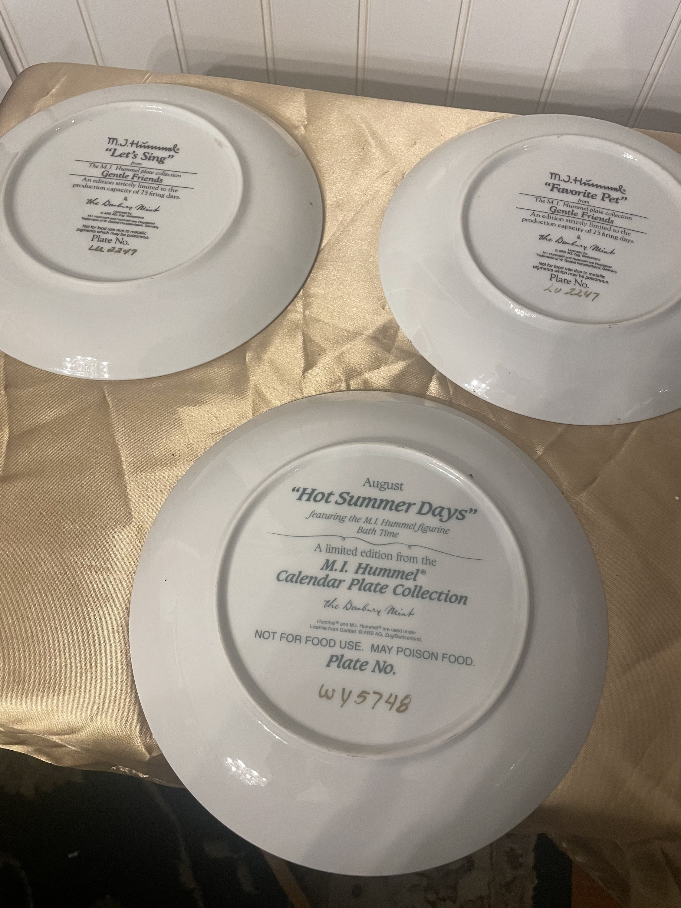 3 Hummel Collector Plates - Etsy