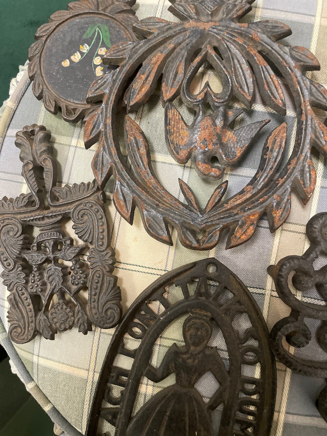 Cast Iron Trivets and 1 Wall Hanging Lot - Etsy
