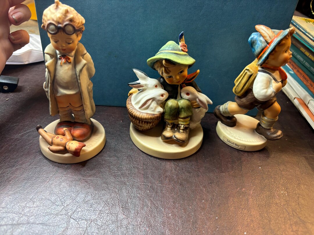 Set of 3 Hummels - Etsy