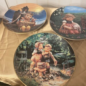 3 Hummel Collector Plates - Etsy