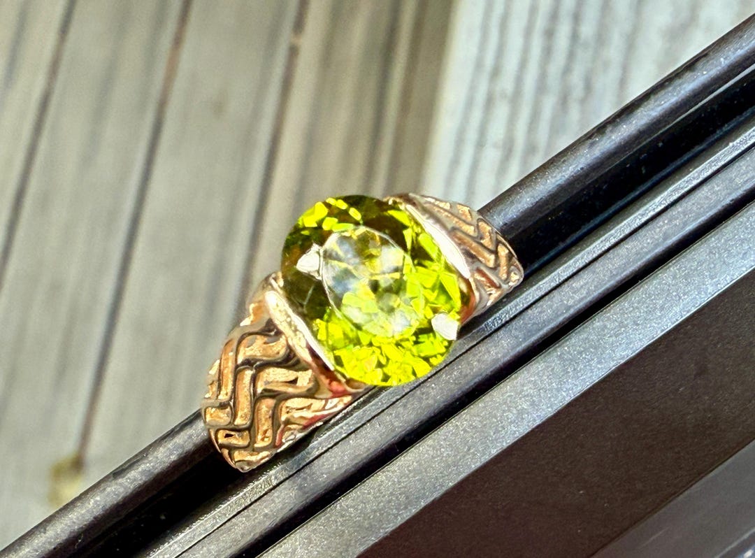 Filigree Peridot Ring: Oval Solitaire in 10k Yellow Gold - Etsy