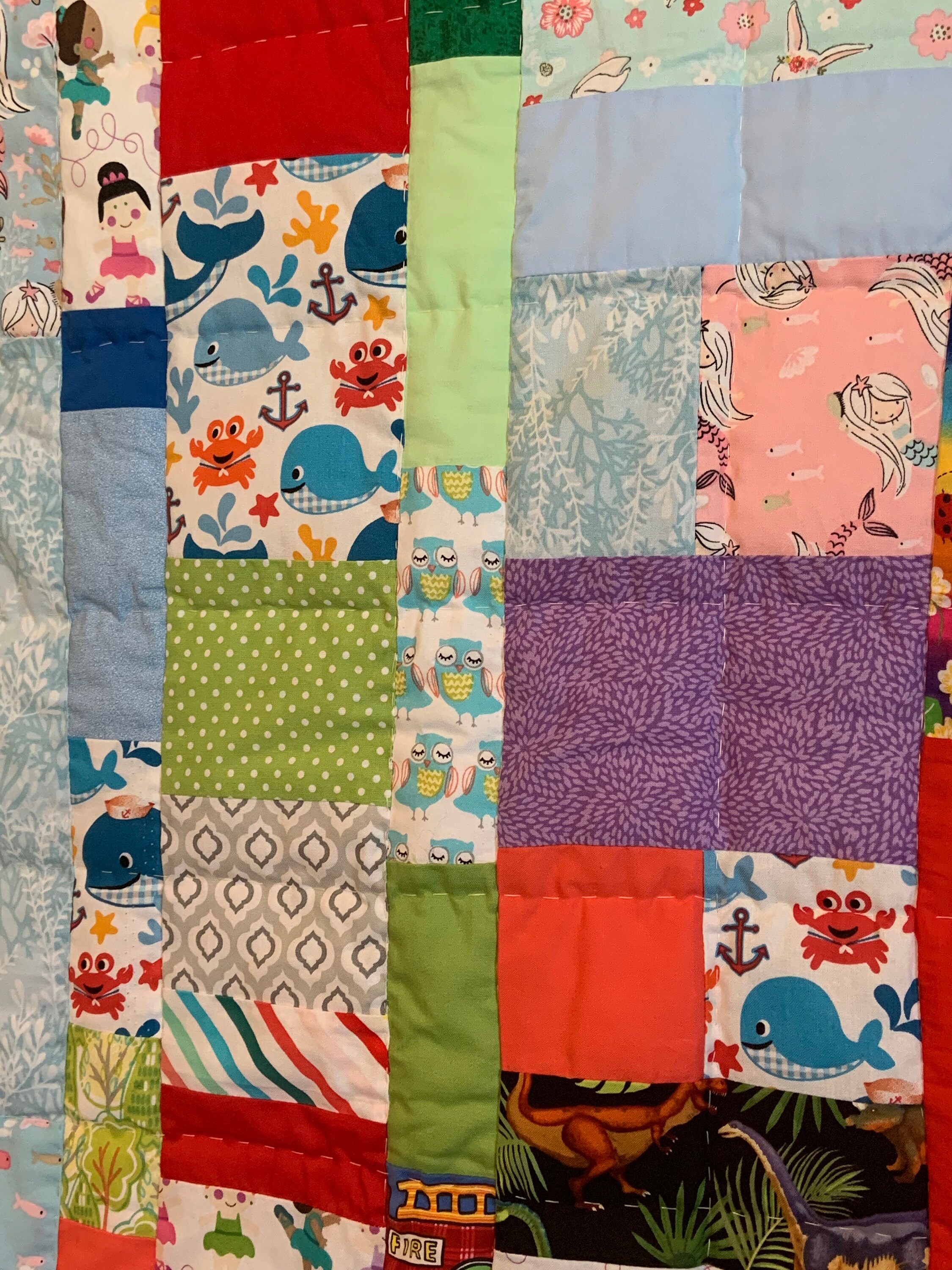 Baby Quilt, Toddler Quilt, Scrappy Quilt - Etsy
