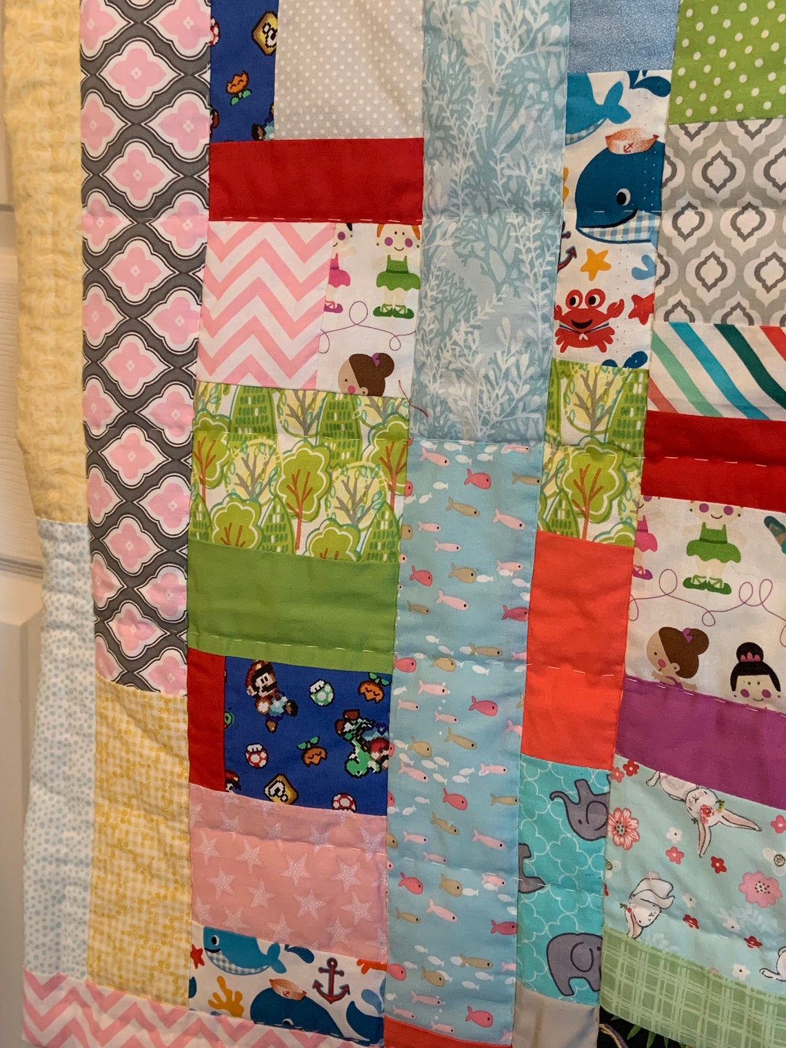 Baby Quilt, Toddler Quilt, Scrappy Quilt - Etsy