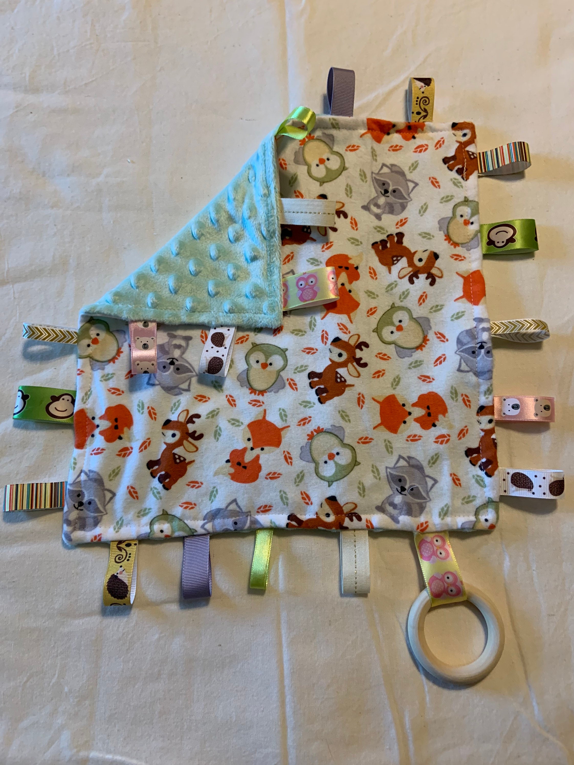 Couverture Tag pour bébé Couverture sensorielle Dos minky - Etsy Canada